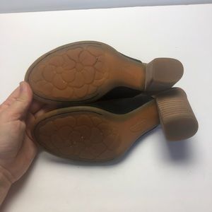 Born | Shoes | Born Leather Ingrid Mules | Poshmark